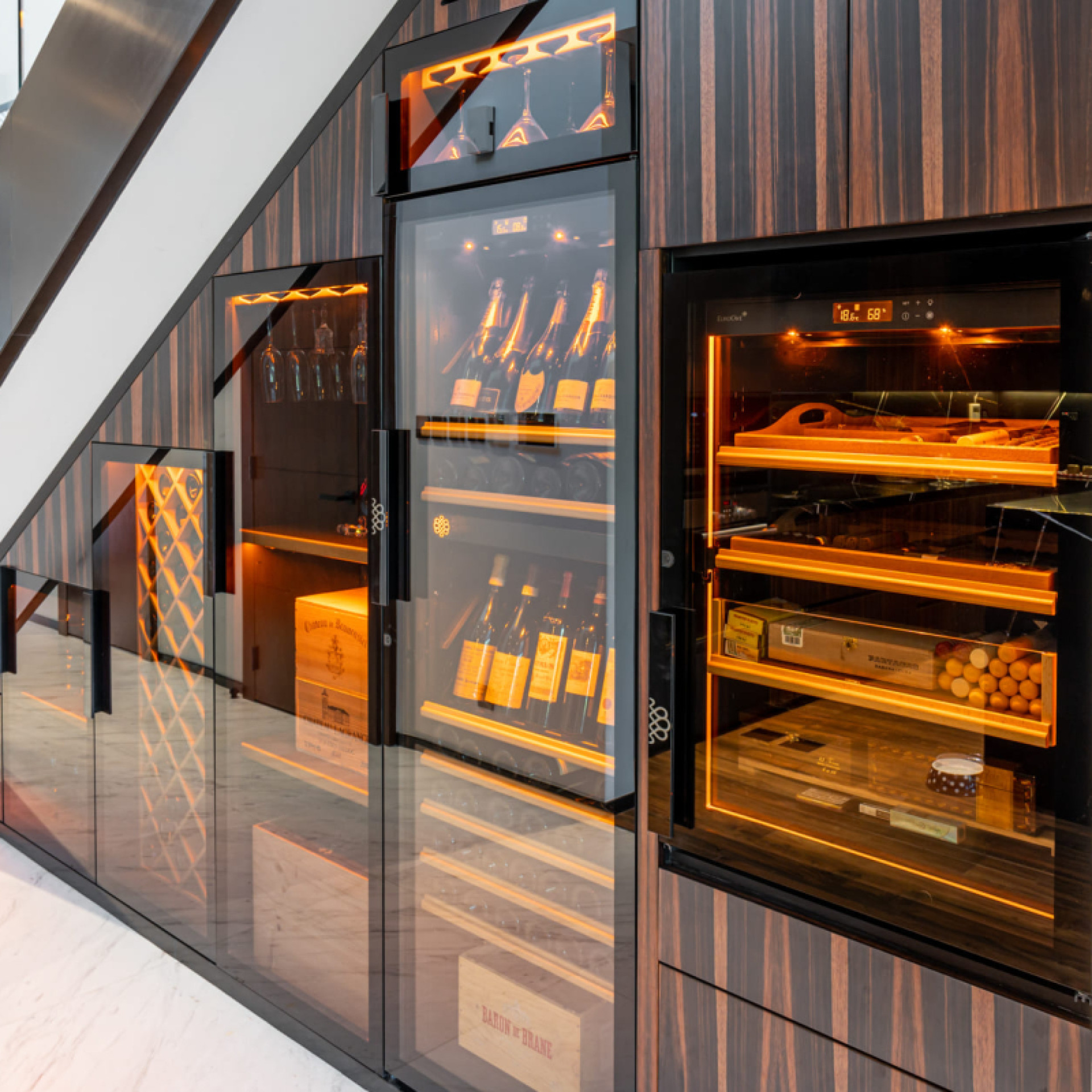 Réalisations et ambiances de cave à vin | EuroCave